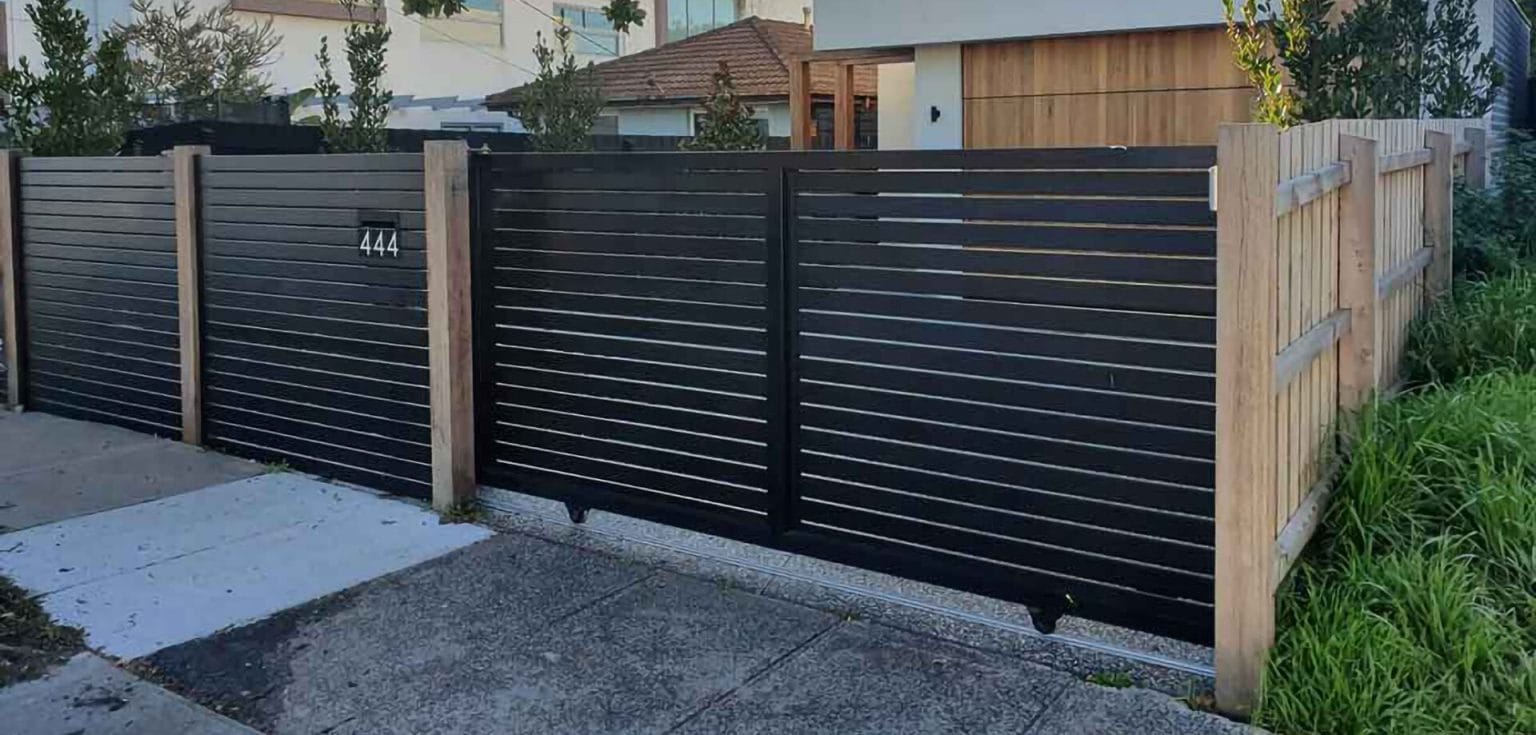 Slat Fencing Adelaide | Deadshort Services